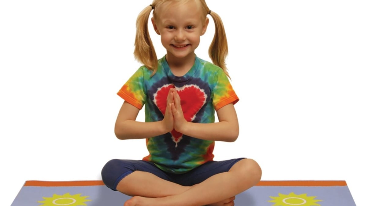 Cómo practicar yoga infantil en familia
